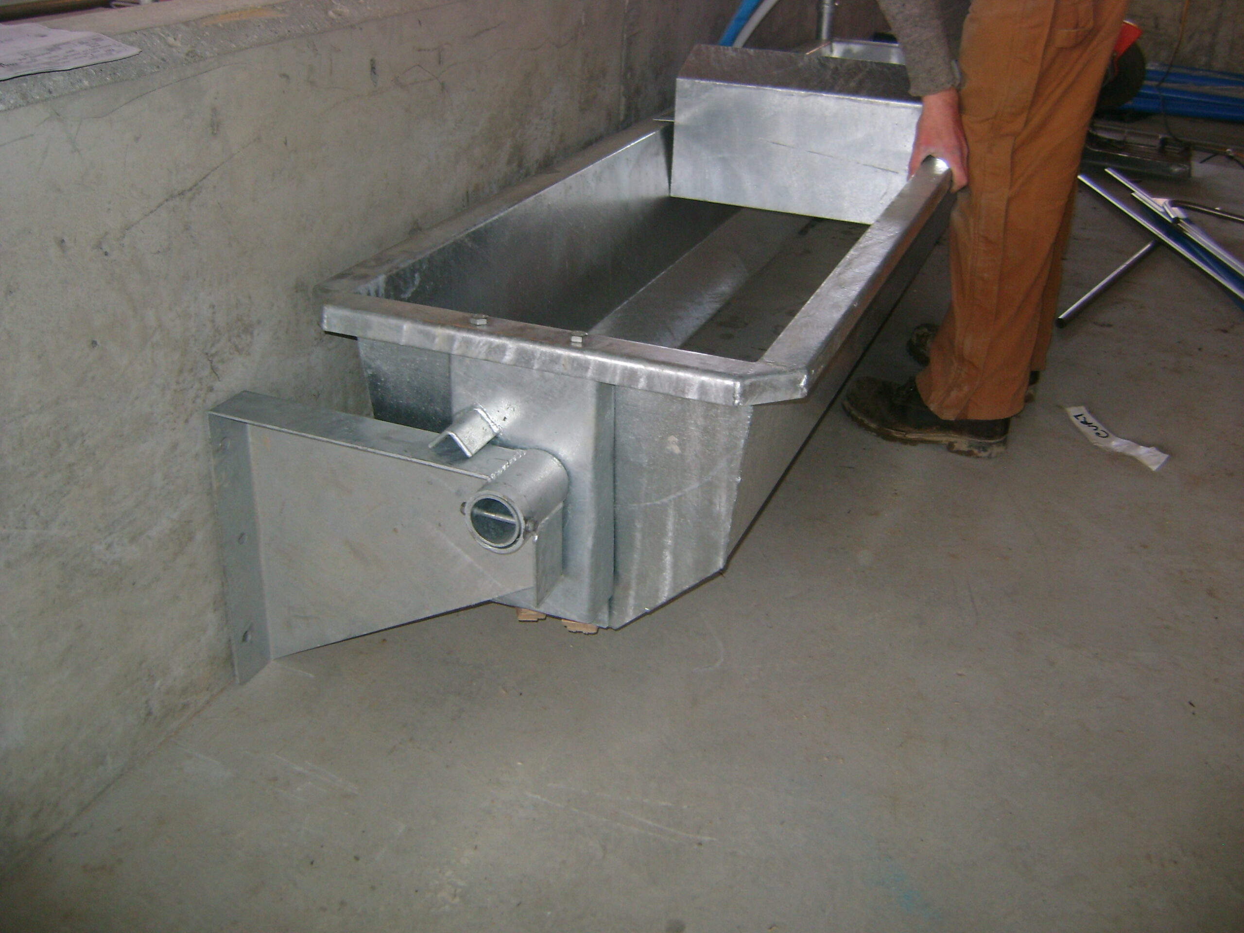 The Benefits of Hot-Dipped Galvanized Steel in Your Facility - VES-Artex